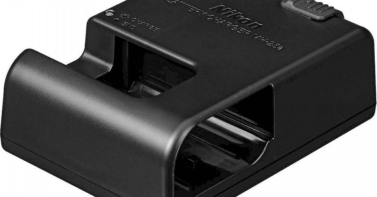 Nikon MH-25a leverbaar